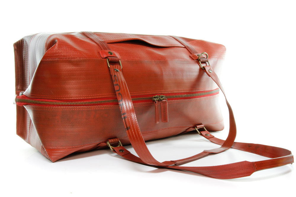 Sustainable Weekend Bag | Elvis & Kresse